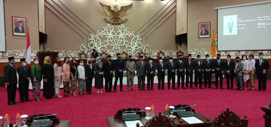 Wilin C. Okamoto Resmi Jadi Anggota DPRD Kalteng - Ini Kalteng